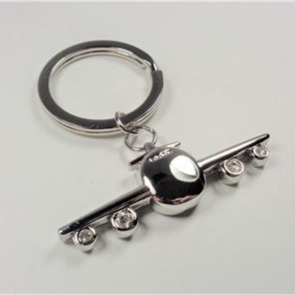 Accessories | Aircraft Metal Wide Body 747 Airplane Key Chain | Poshmark